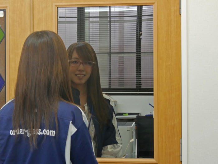 【マジックミラー】見え方の仕組み/外から・部屋からの比較